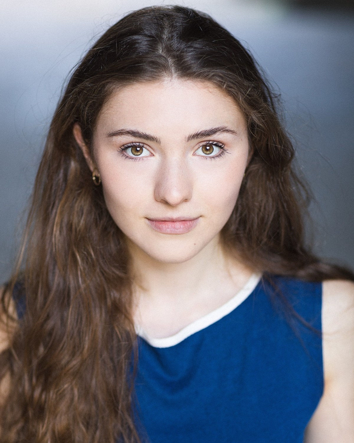 Interview: Ishbel Cumming, actor, talks to me about Magic Goes Wrong ...