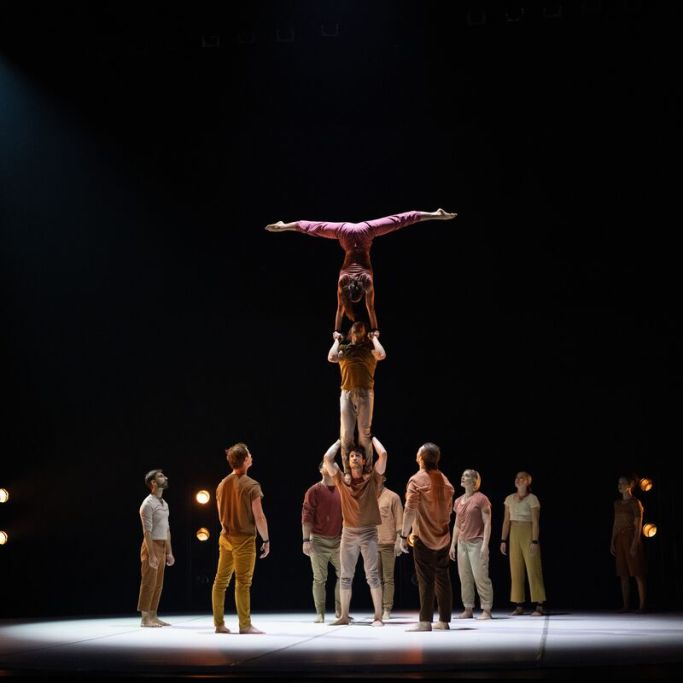 Interview: Circa’s Ben Knapton talks Humans 2.0 – circus in the 21st ...